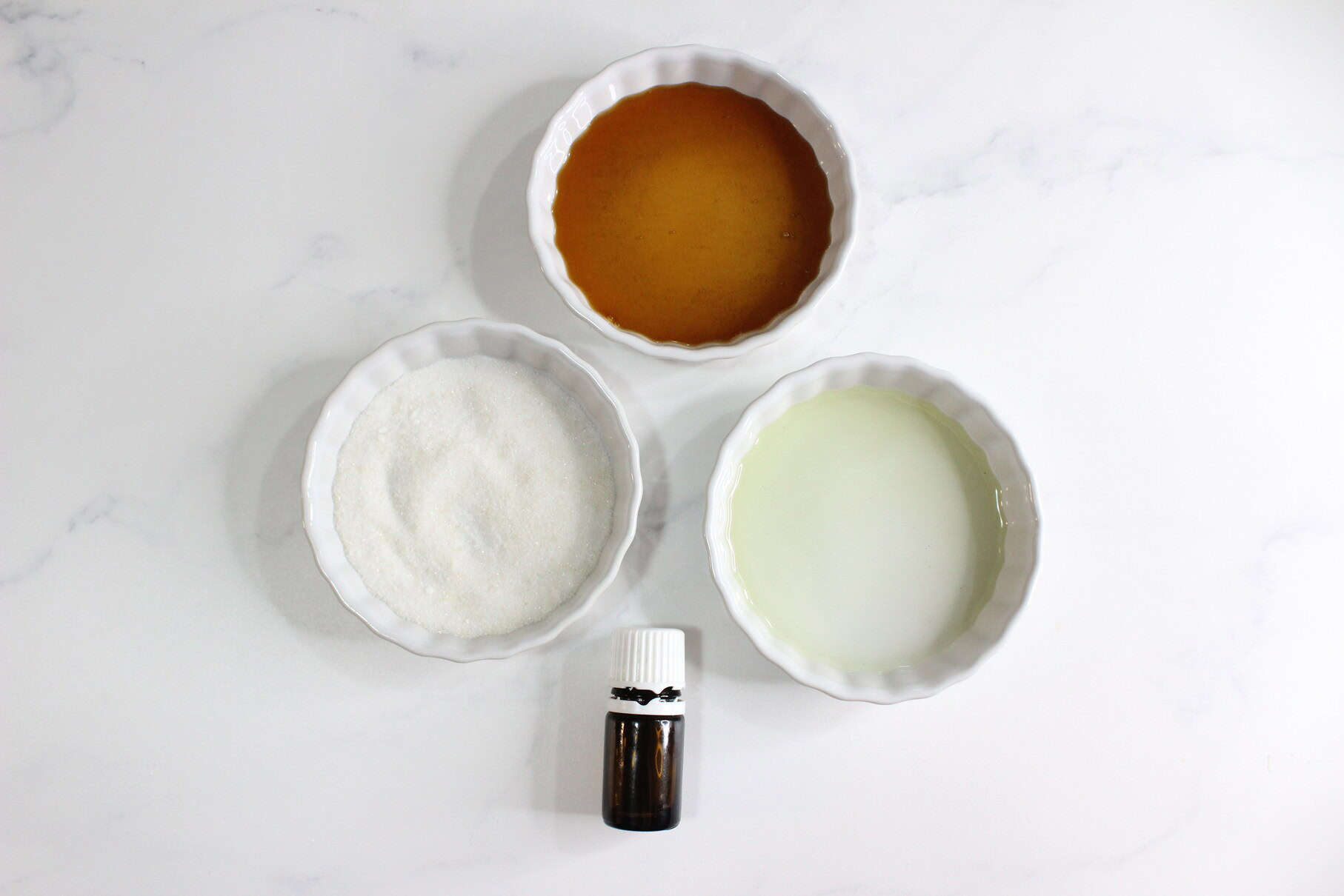 Homemade Honey Lip Scrub: DIY Lip Scrub for Soft Smooth Lips